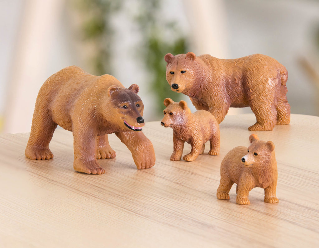 4 Great Animal Gifts for Everyone’s Favorite Seasons | Terra by Battat
